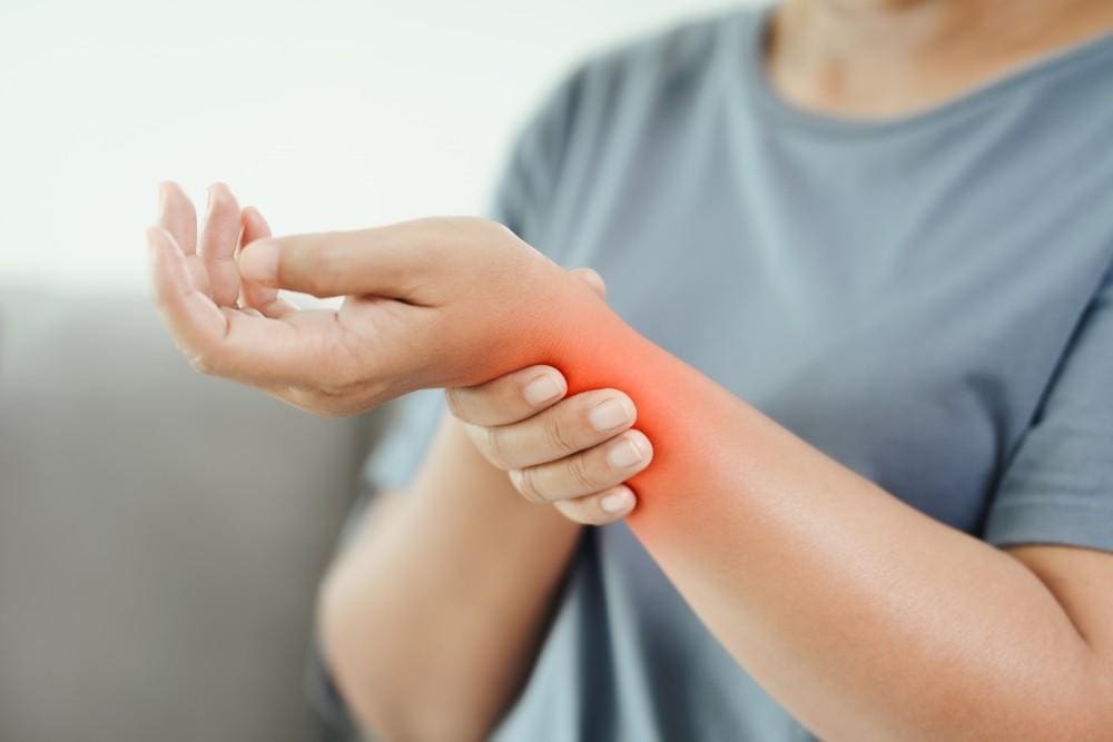 Unlock Relief: Stretches for Wrist and Hand Pain - El Paso Back Clinic ...